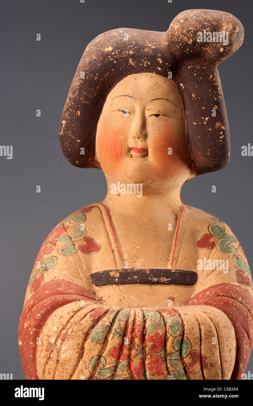 Traditional Chinese statue Stock Photo - Alamy