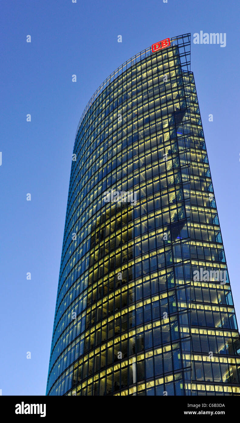 Potsdamer Platz square, in the early morning twilight, Mitte district ...