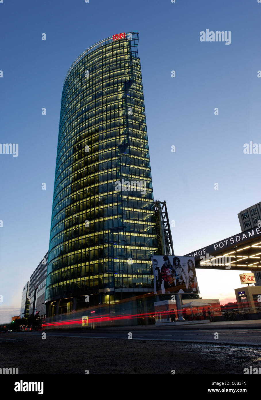 Potsdamer Platz square, in the early morning twilight, Mitte district ...