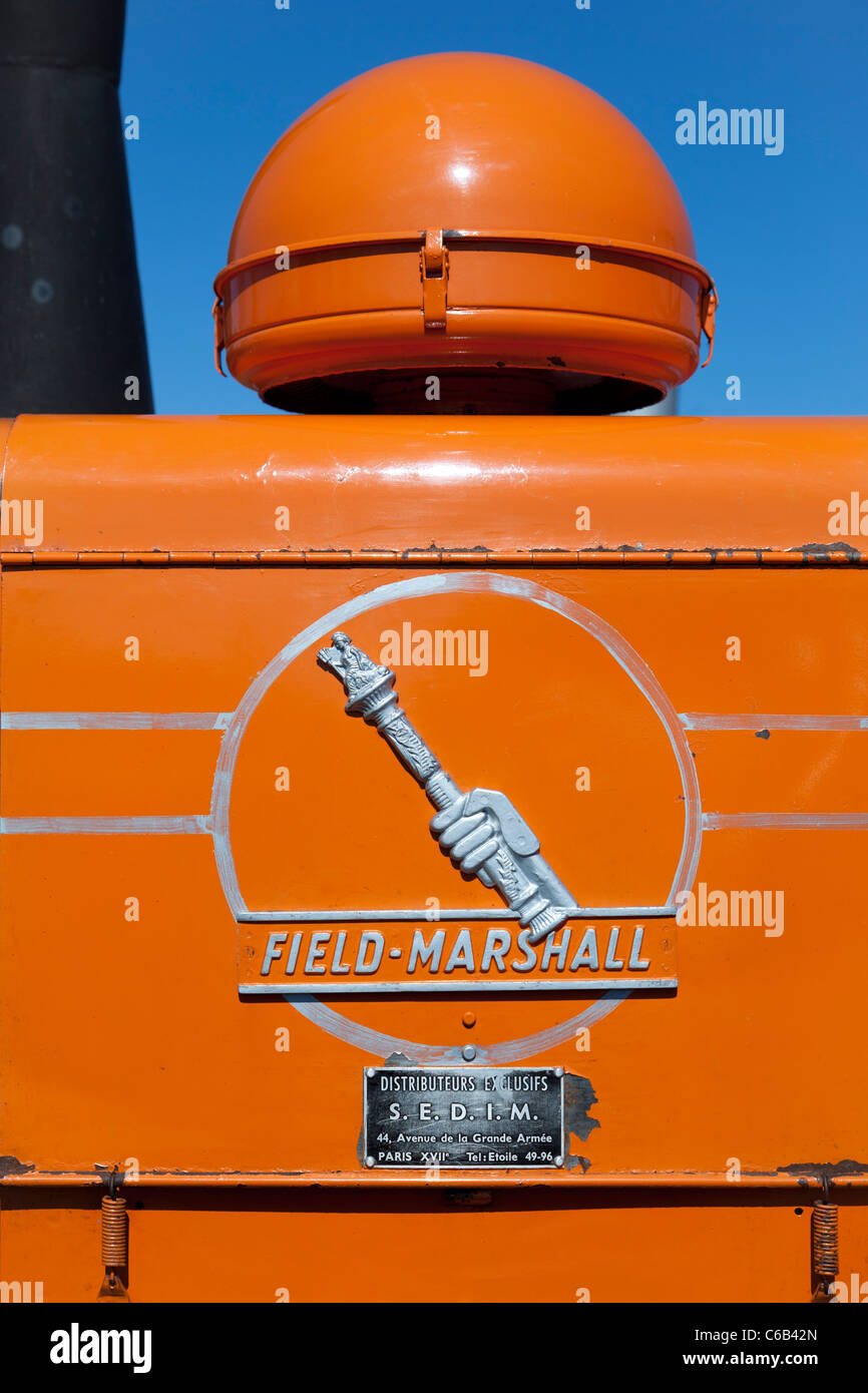 Field marshall tractor hi-res stock photography and images - Alamy