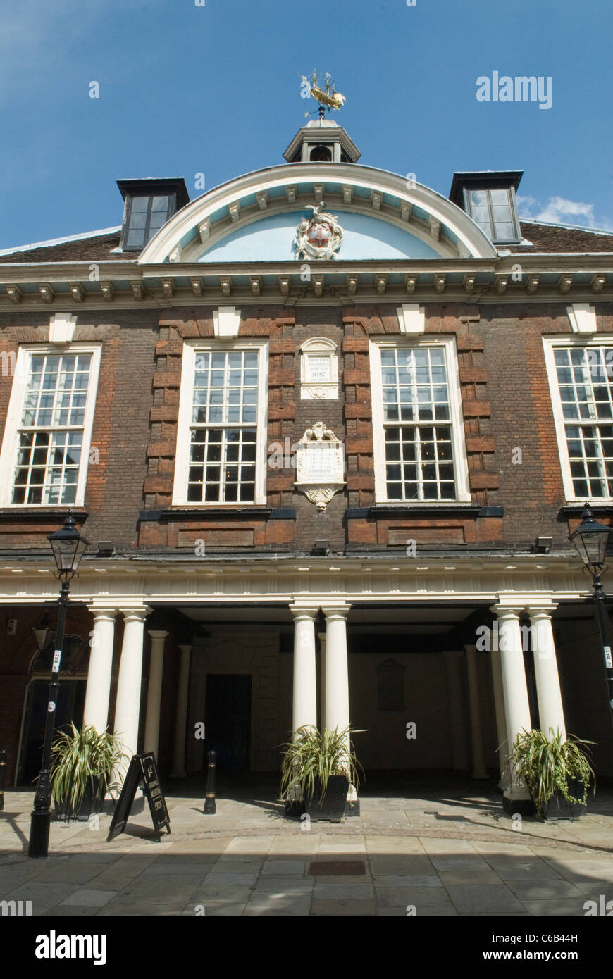 The guildhall museum rochester hi-res stock photography and images - Alamy