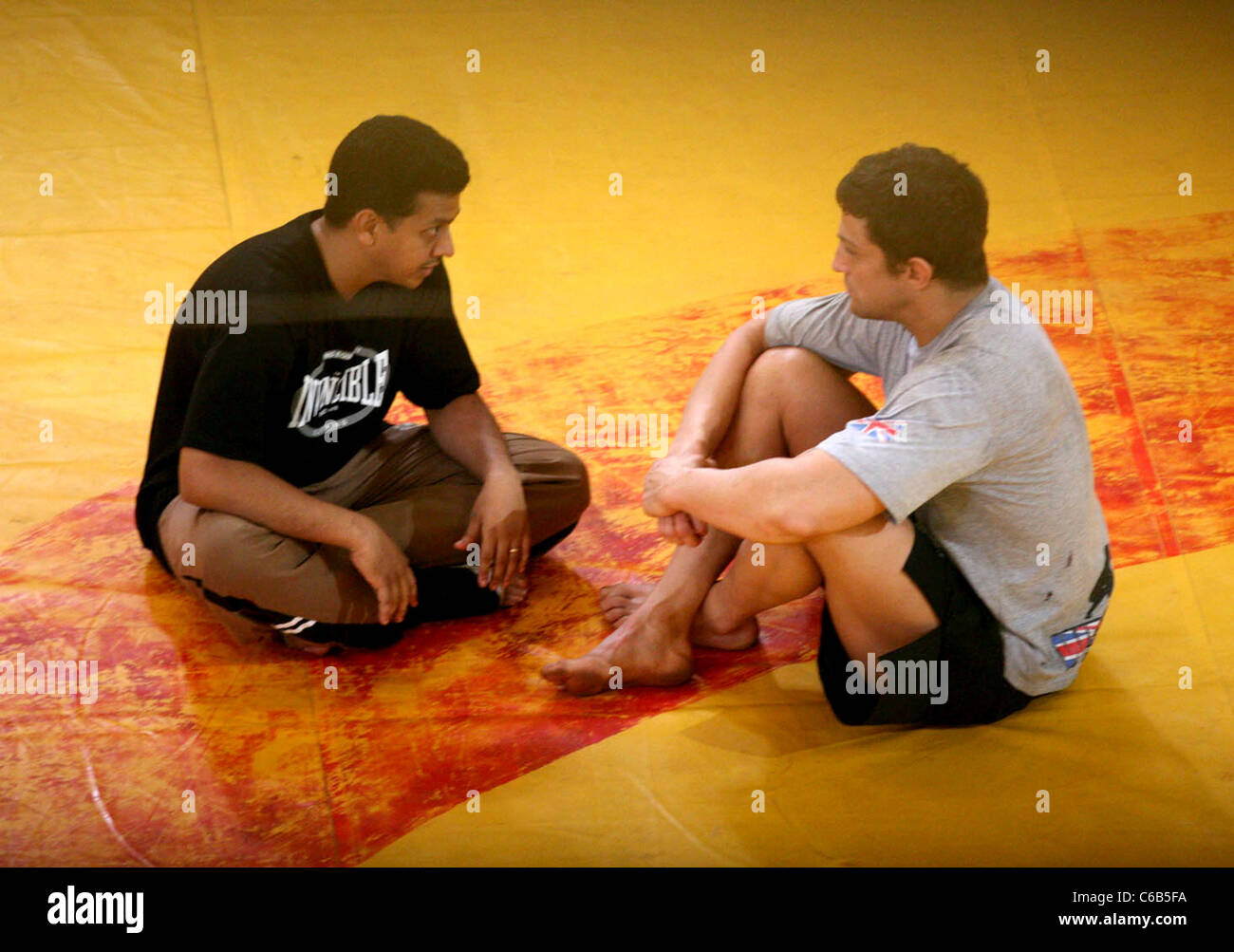 Katie Price's cagefighter husband Alex Reid training for his upcoming ...