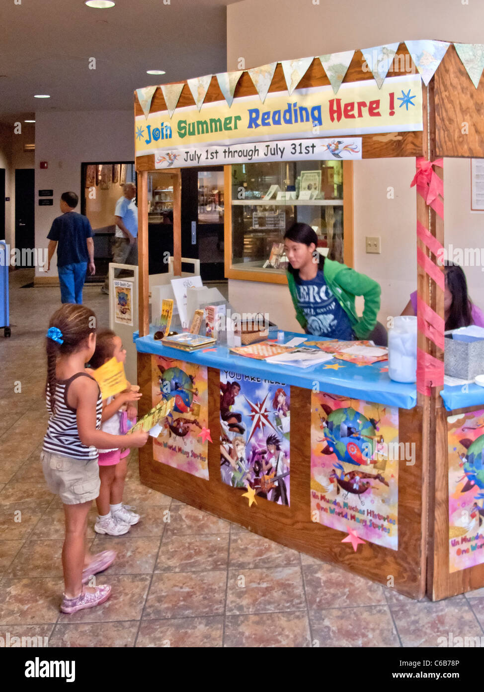 Children offer book hi-res stock photography and images - Alamy