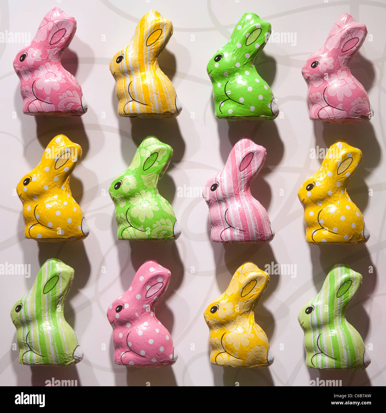 Easter bunnies hi-res stock photography and images - Alamy