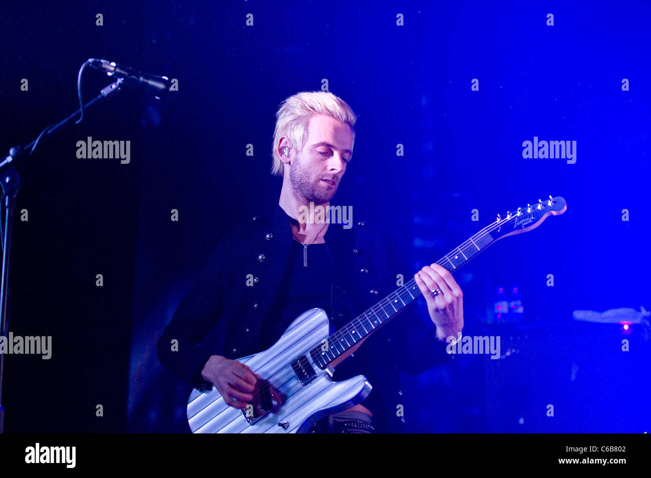 Lee Gaze of Lost Prophets performing at Brixton Academy London, England ...