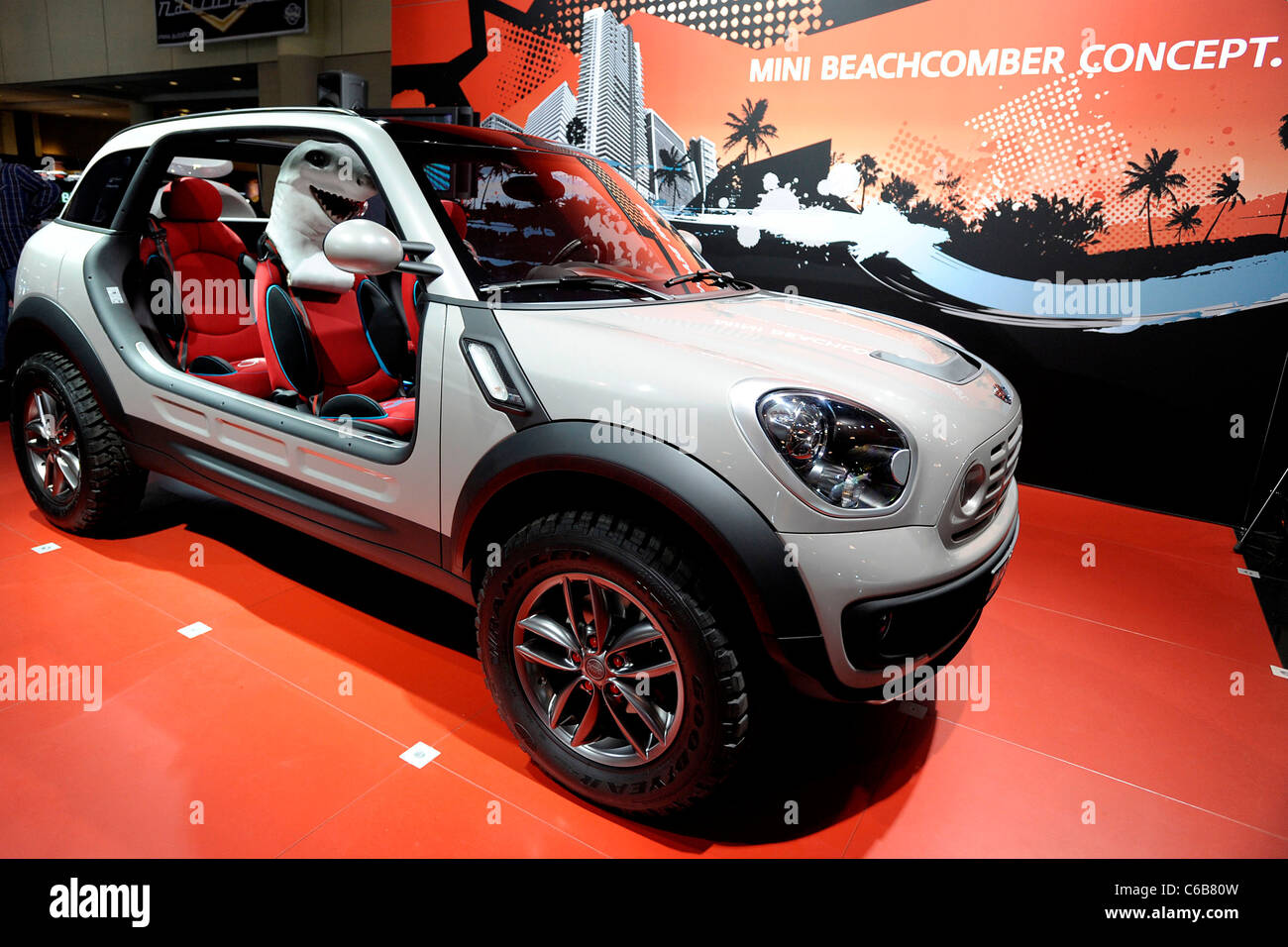 Mini beachcomber car hi-res stock photography and images - Alamy