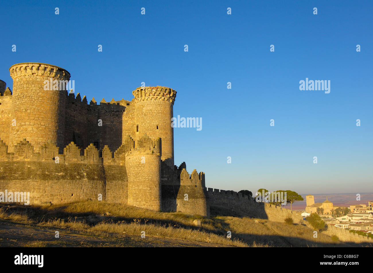 Belmonte castle xv belmonte cuenca hi-res stock photography and images ...