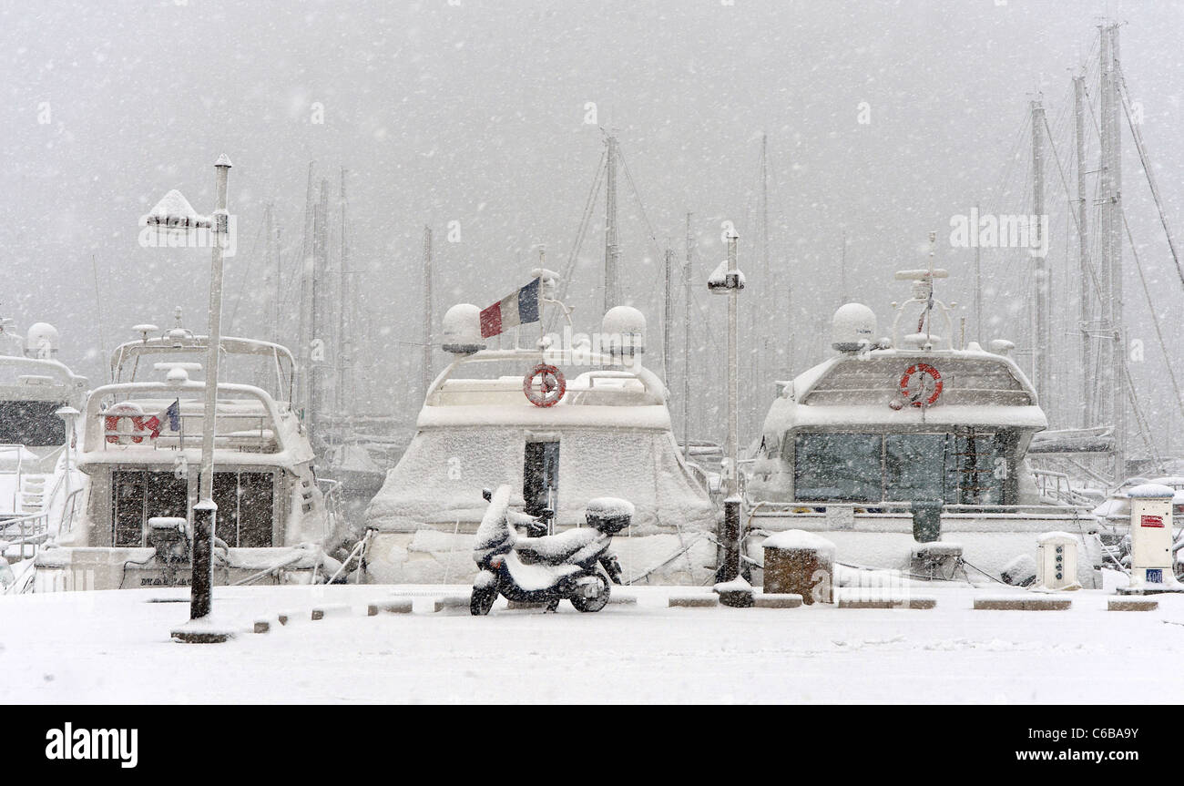 Heavy Snow covers the city of Cannes, France on February 11, 2010. The ...