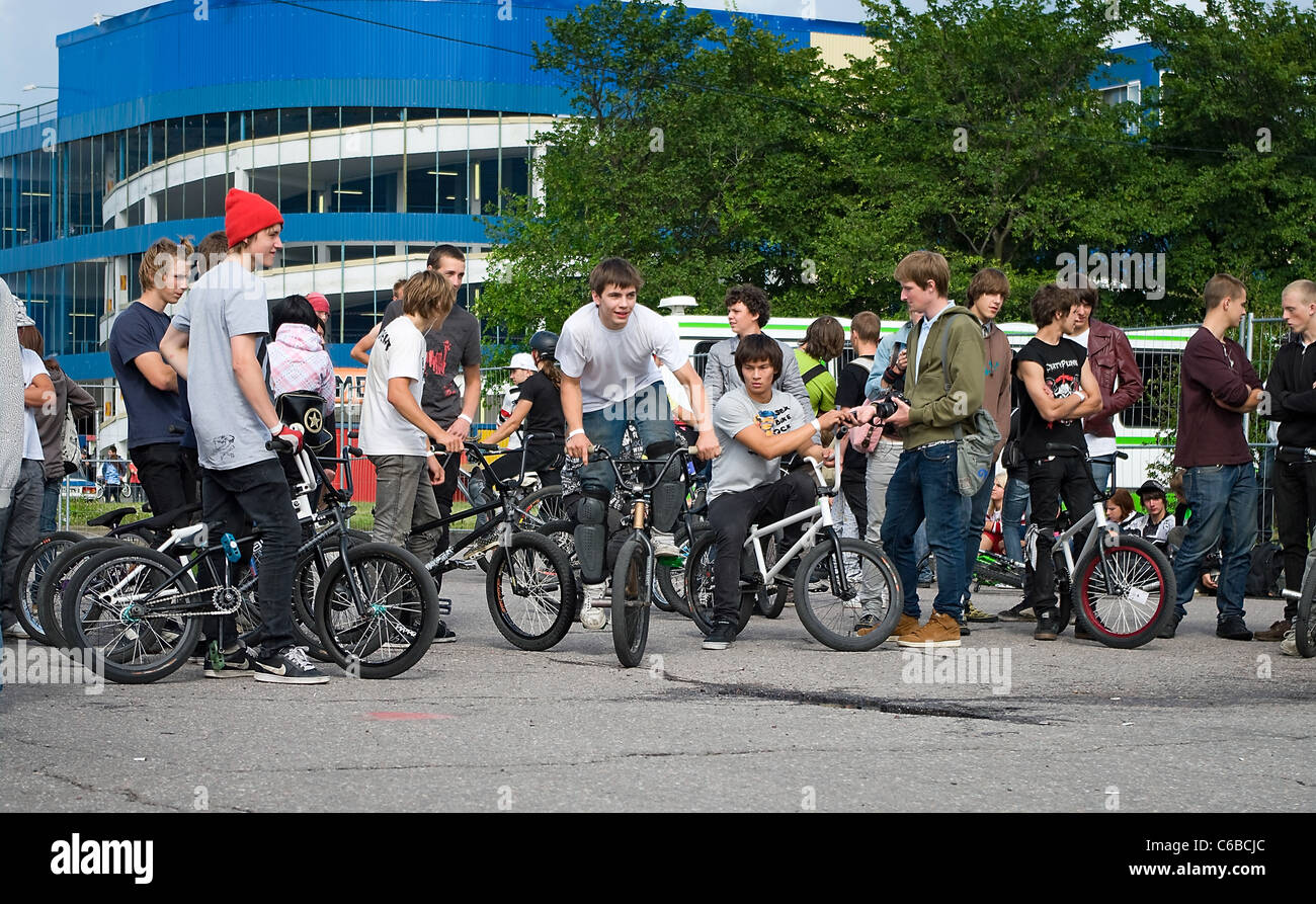 Snickers urbania (urban) - the annual youth festival of street culture ...