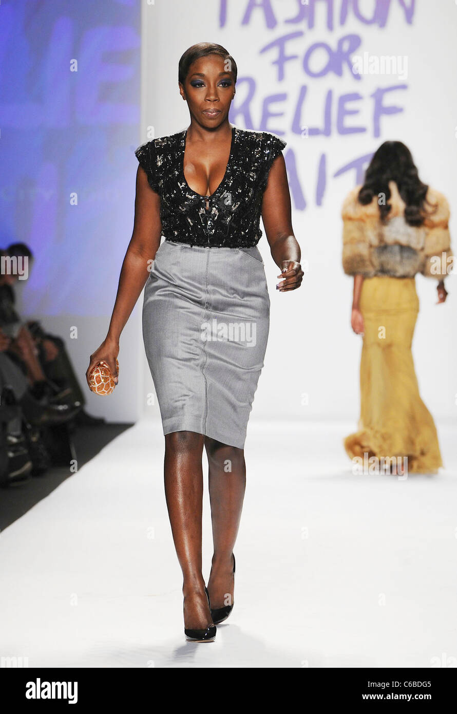 Estelle Mercedes-Benz IMG New York Fashion Week Fall 2010 - Naomi ...