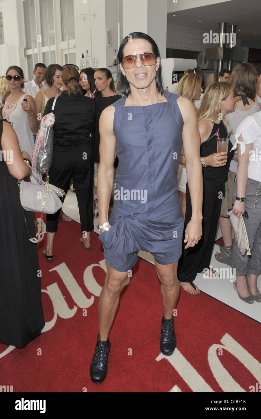 Jorge Gonzalez at Gala magazine Fashion brunch at Ellington Hotel ...