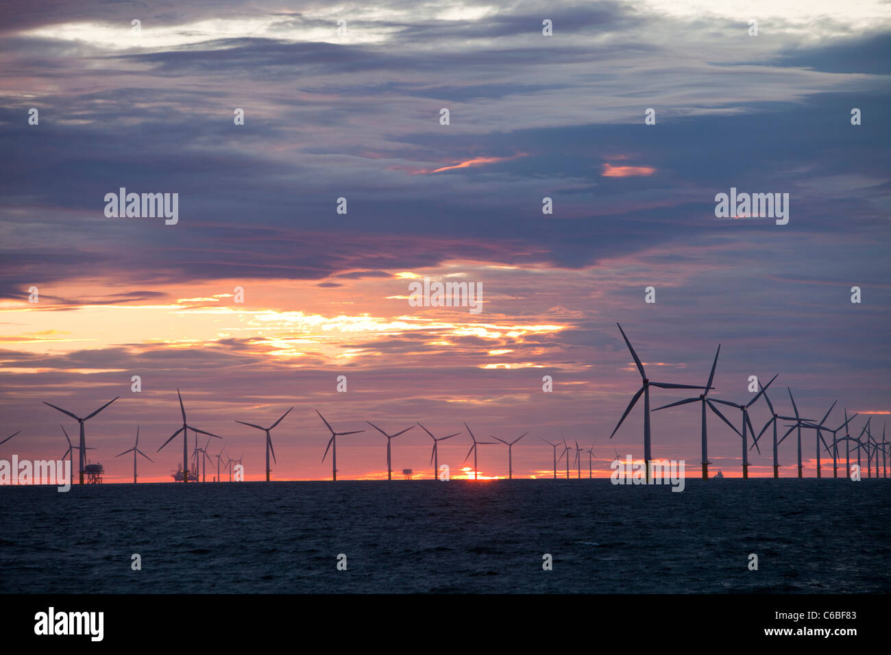 Offshore sunset hi-res stock photography and images - Alamy