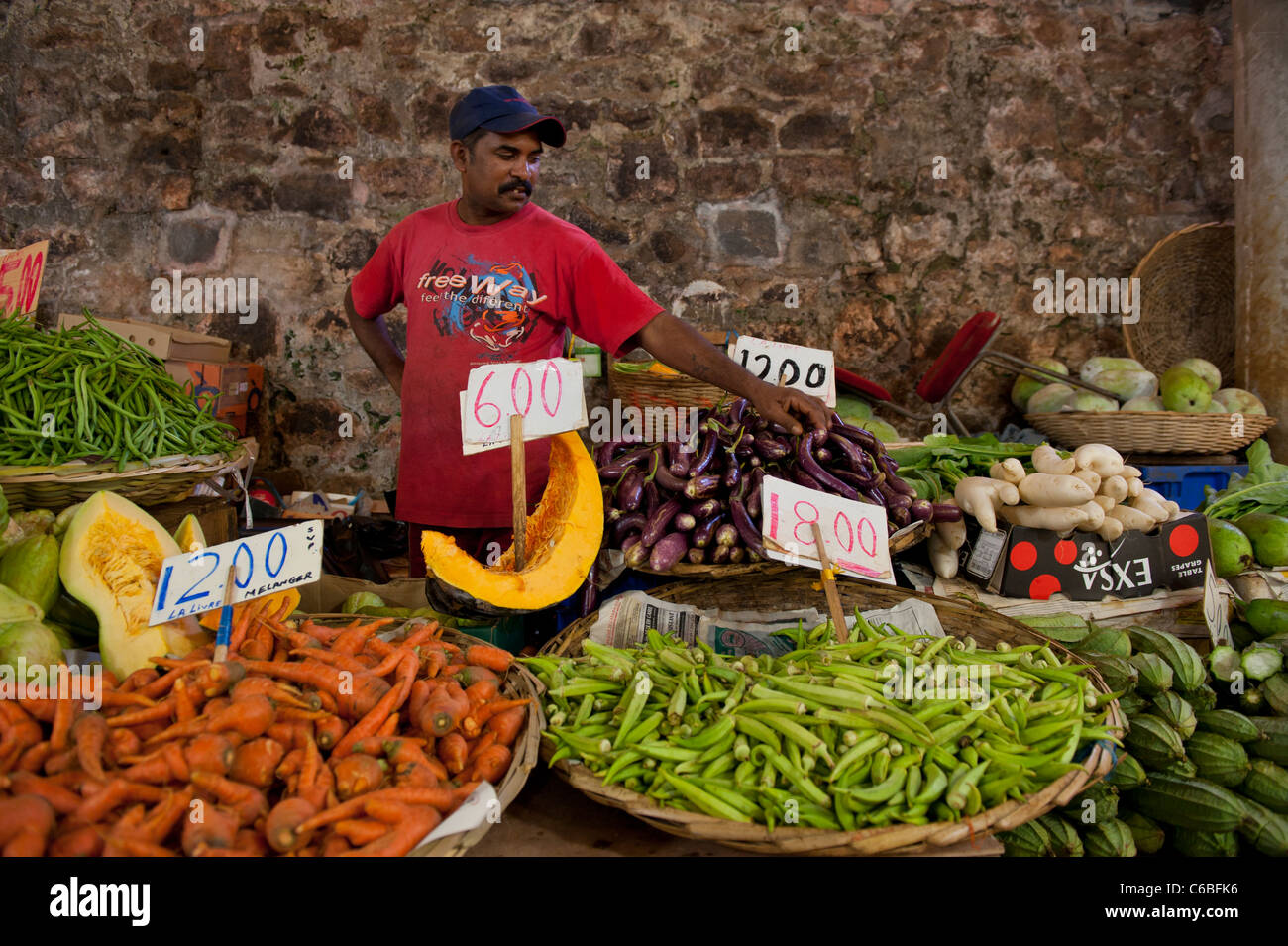 Port louis central market mauritius hi-res stock photography and images ...