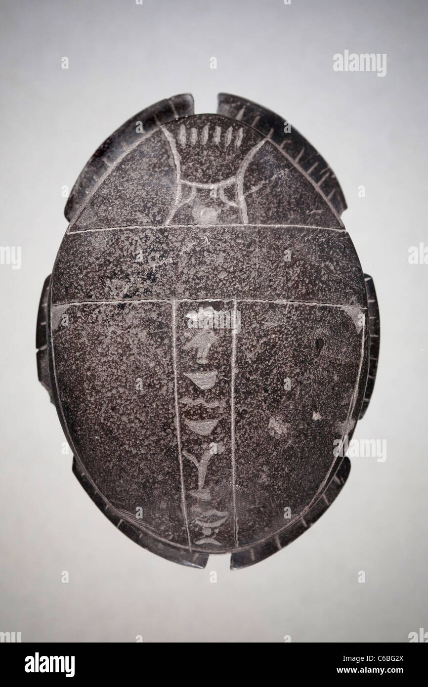 Egyptian scarab hi-res stock photography and images - Alamy