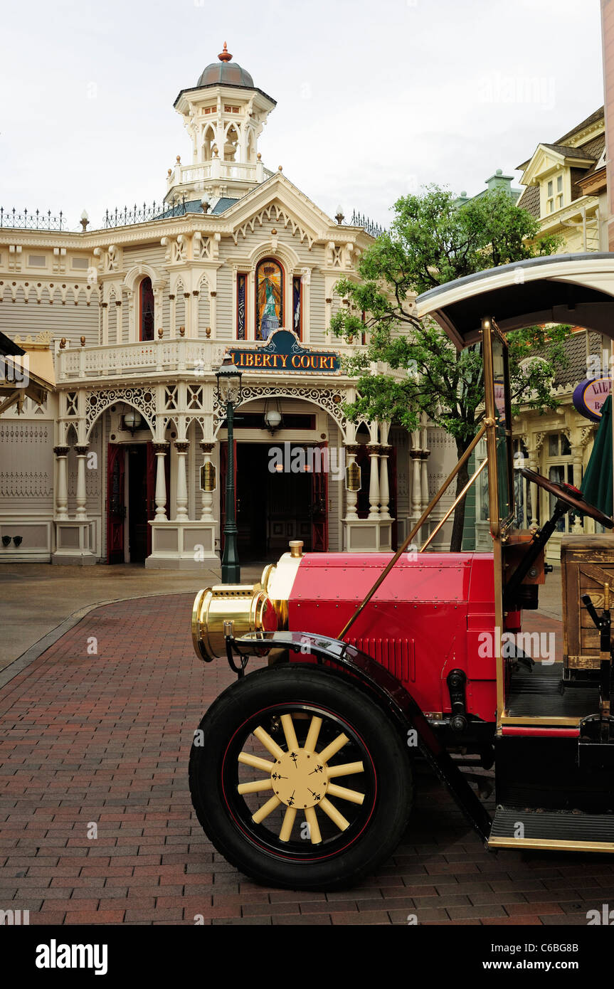 Main Street. Disneyland Paris Stock Photo - Alamy