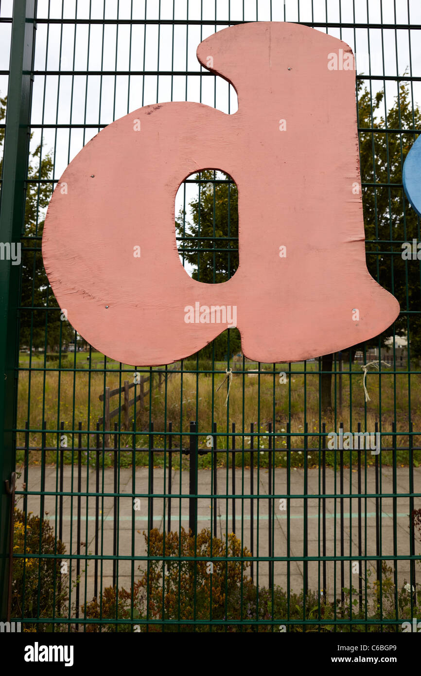 letter D sign on fence Stock Photo - Alamy