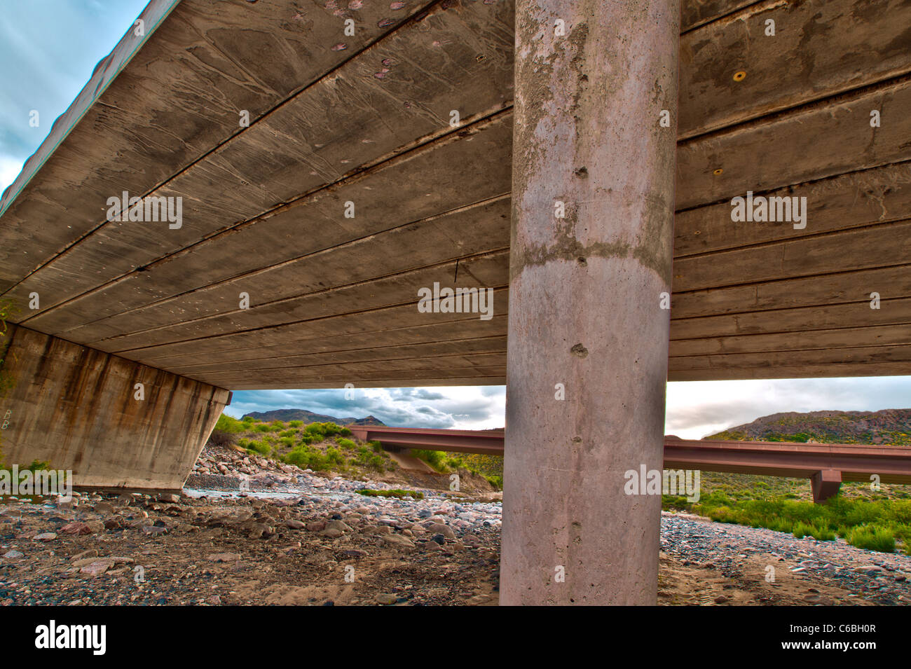 A view of the Sycamore Creek Bridge near Sunflower, Arizona. Dry Wash ...
