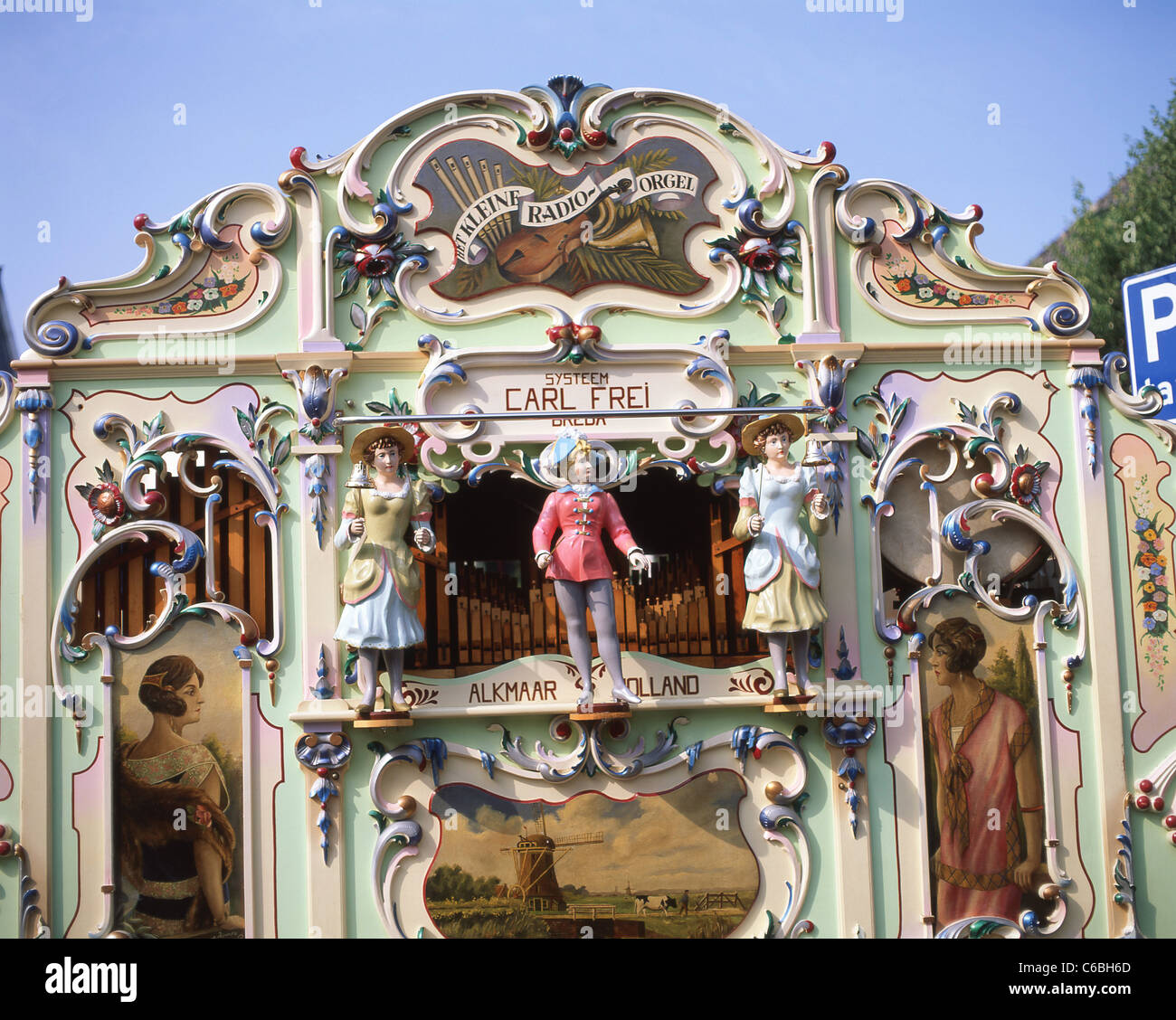 Dutch street organ hi-res stock photography and images - Alamy