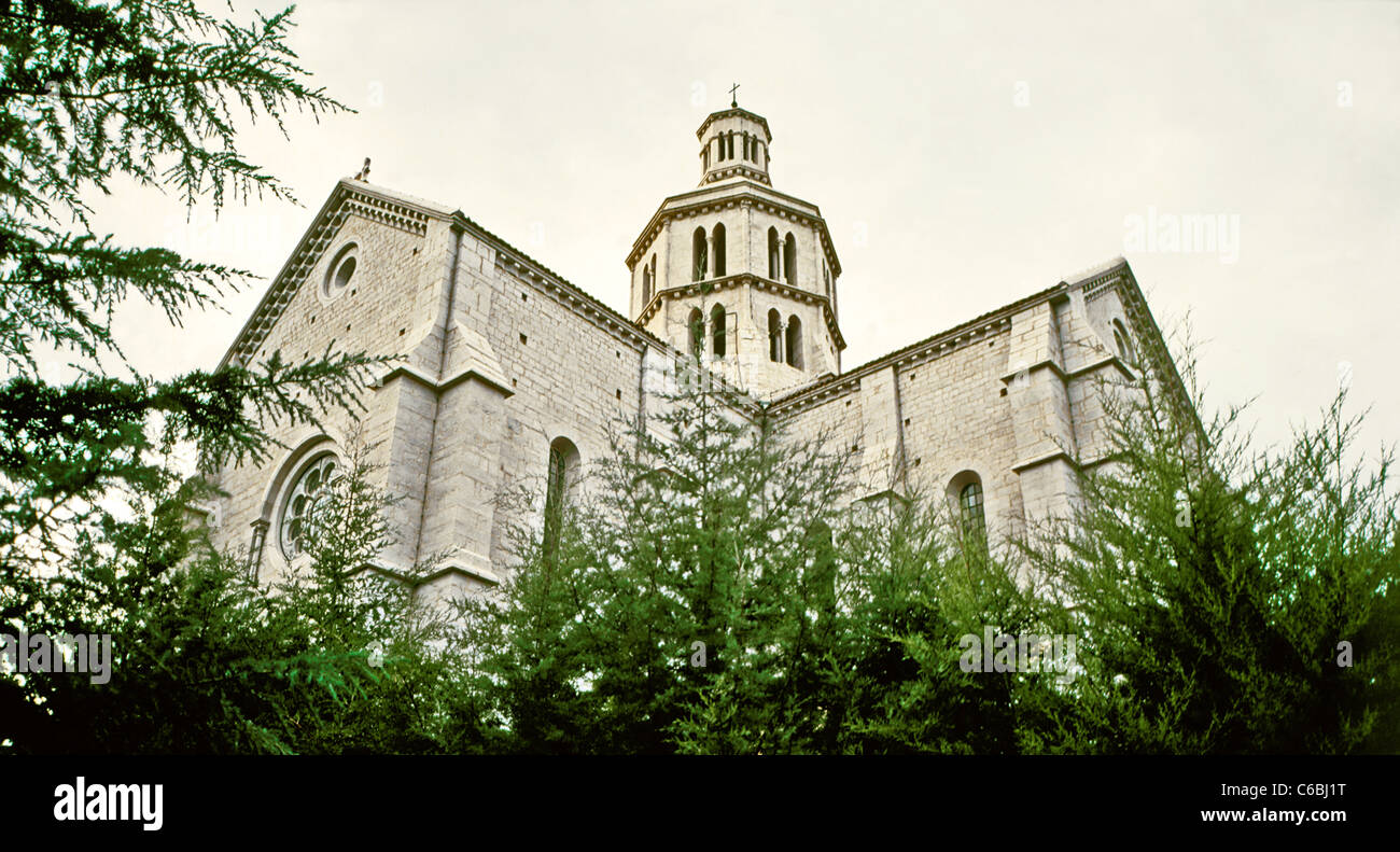 Fossanova abbey hi-res stock photography and images - Alamy