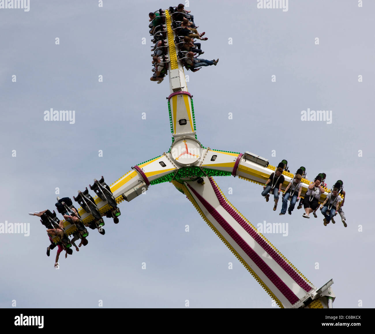 White knuckle thrill ride hi-res stock photography and images - Alamy