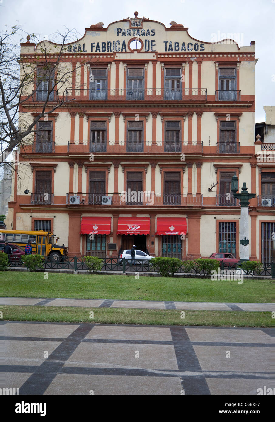 Cuba, Havana. Partagas Cigar Factory Stock Photo - Alamy