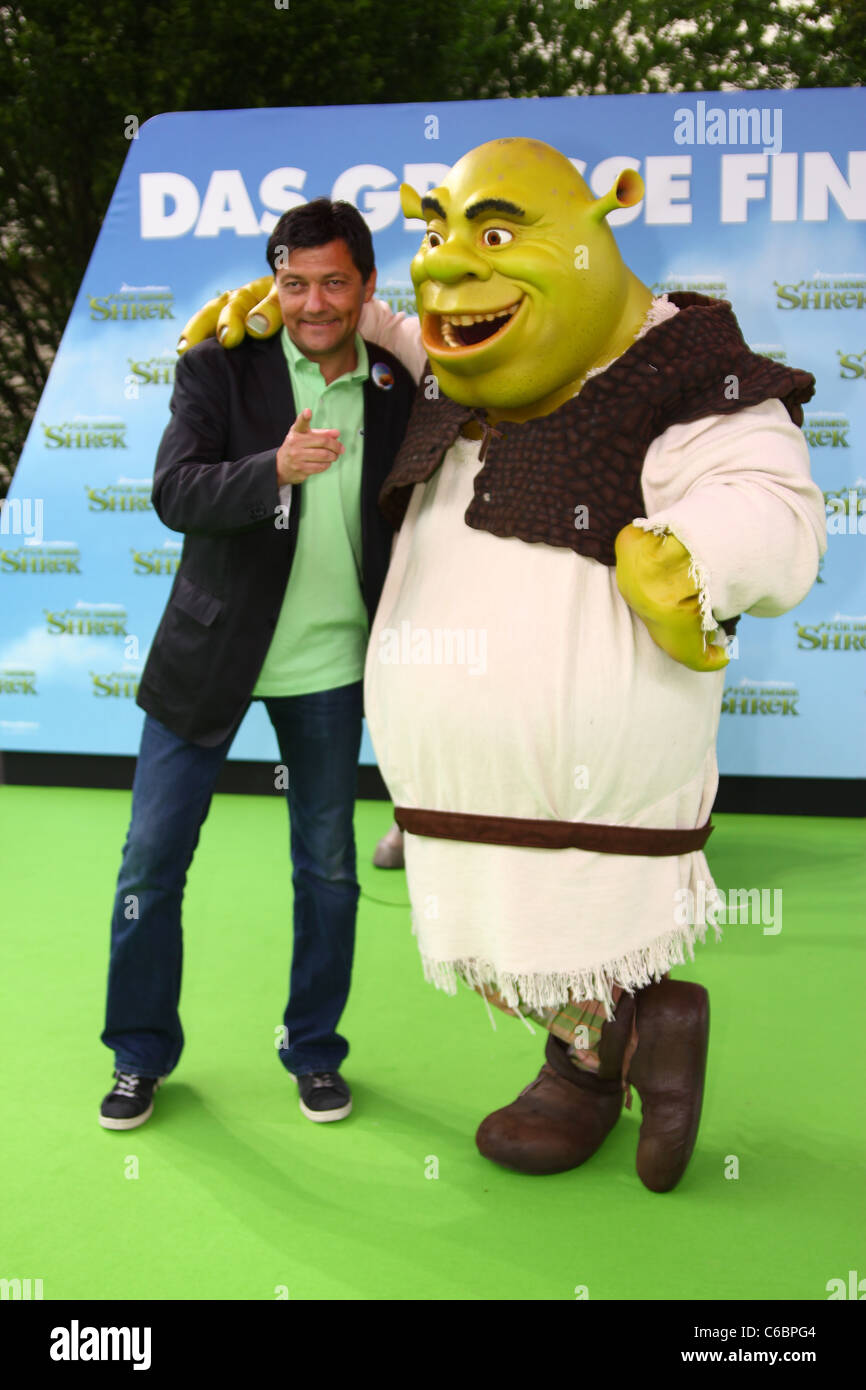 Sven Sturm at the German premiere of "Shrek Forever After" ("Fuer immer ...