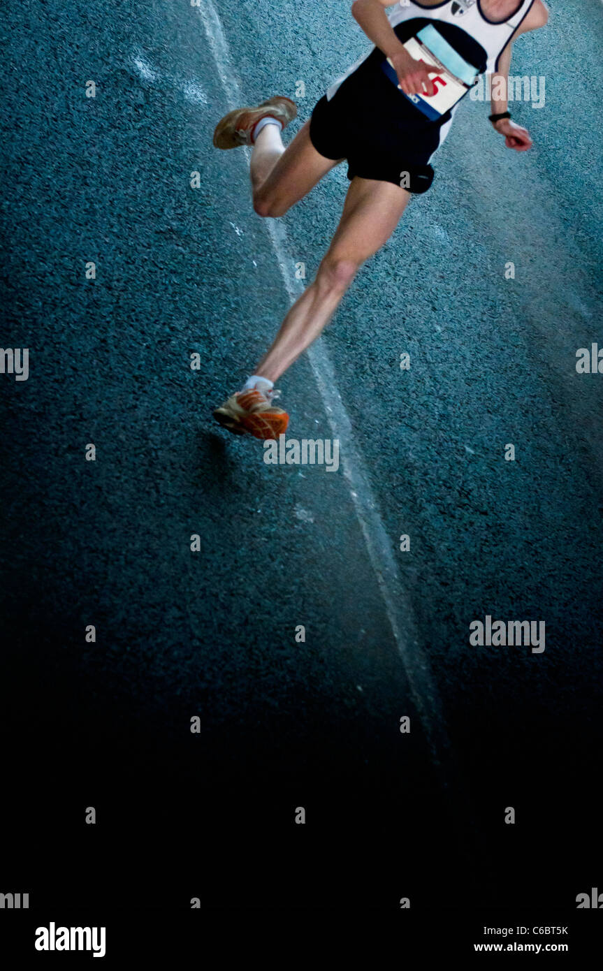 marathon runner legs Stock Photo - Alamy