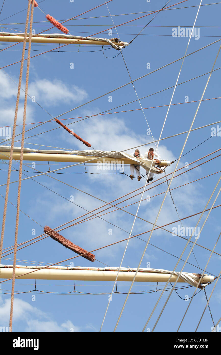 Crew crews hi-res stock photography and images - Alamy