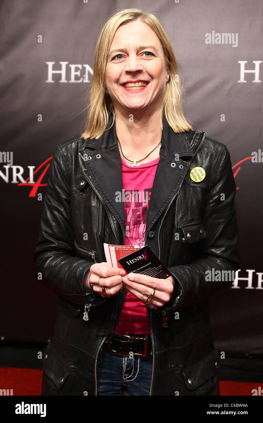 Cornelia Scheel at the premiere of "Henri 4" at Lichtburg movie theatre ...
