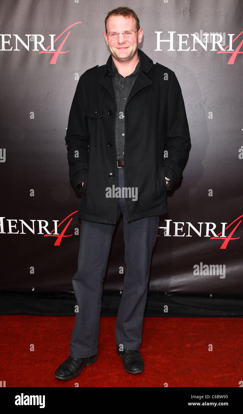 Devid Striesow at the premiere of "Henri 4" at Lichtburg movie theatre ...