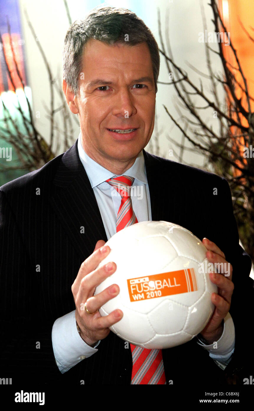 Peter Kloeppel at a RTL TV press conference and photocall to promote ...