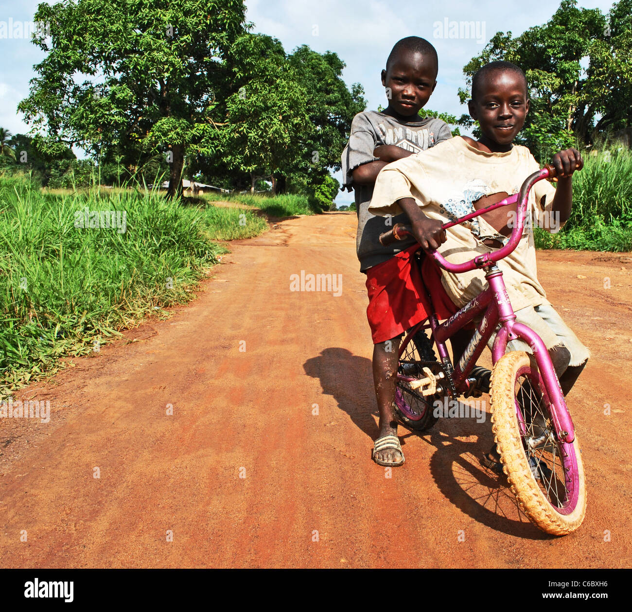 Liberia children hi-res stock photography and images - Alamy