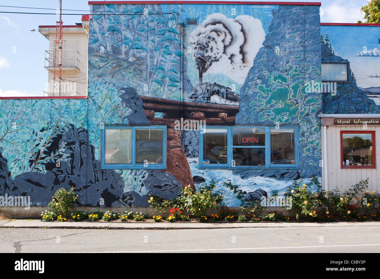 Train mural hi-res stock photography and images - Alamy