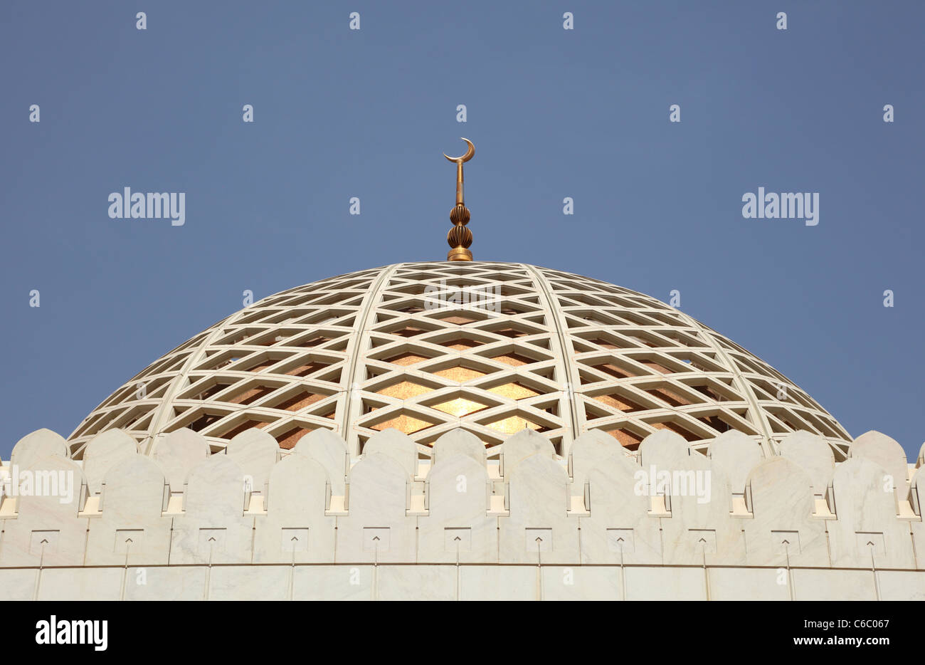 Cupola of the Grand Mosque in Muscat, Oman Stock Photo - Alamy