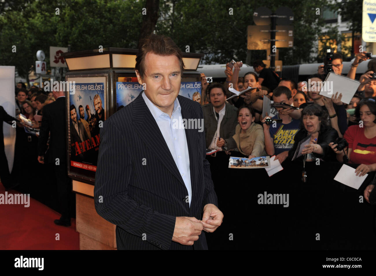 Liam neeson the german premiere of the a team berlin hi-res stock ...