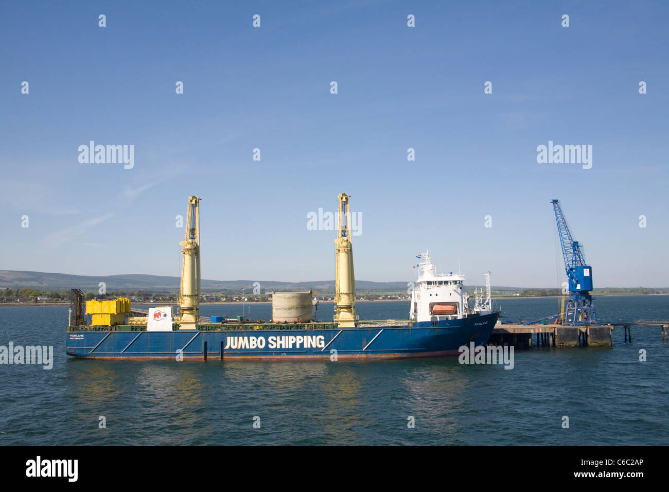 Heavy cargo ship hi-res stock photography and images - Alamy