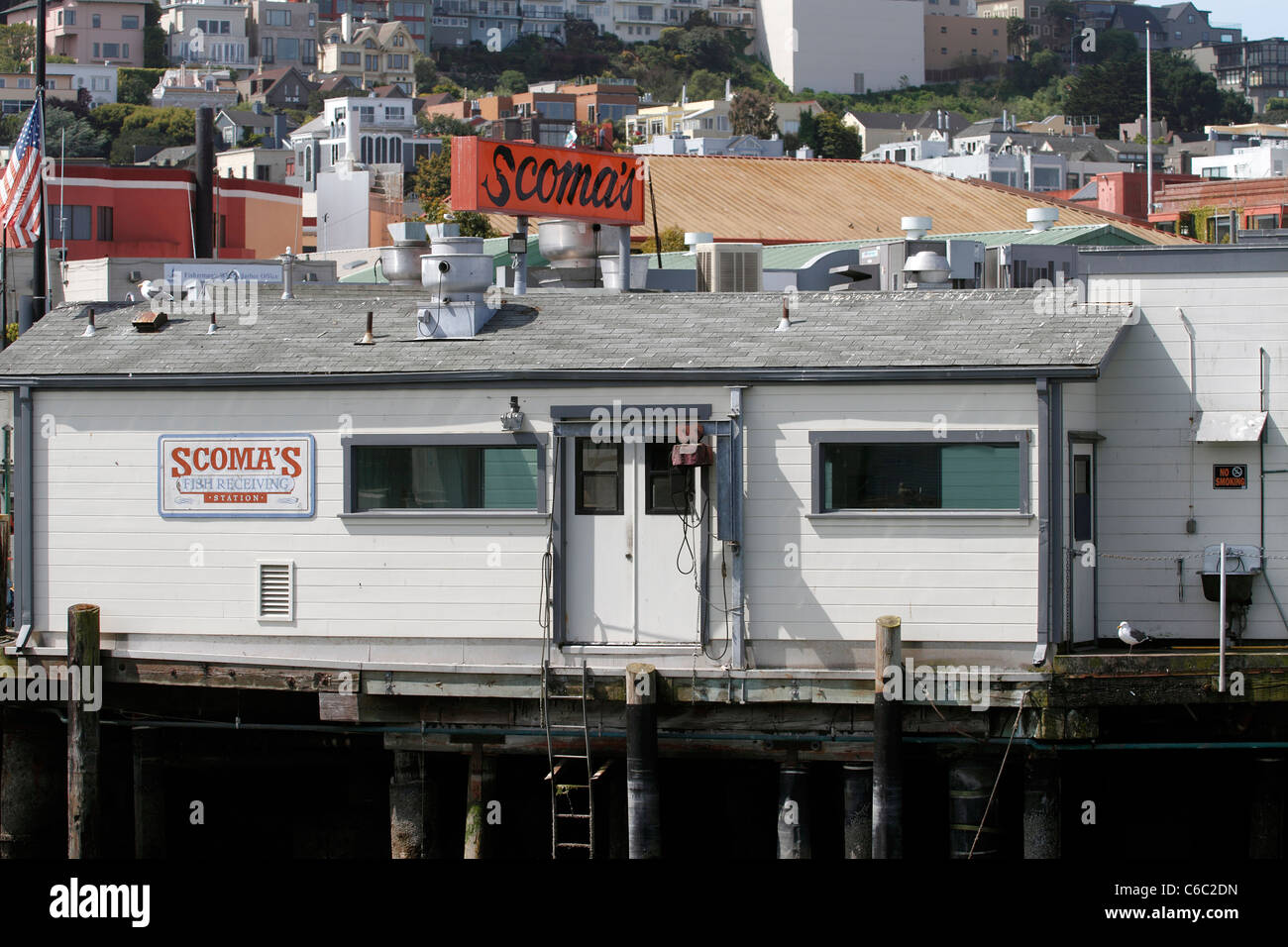 Fisherman’s wharf scoma's san francisco hi-res stock photography and ...