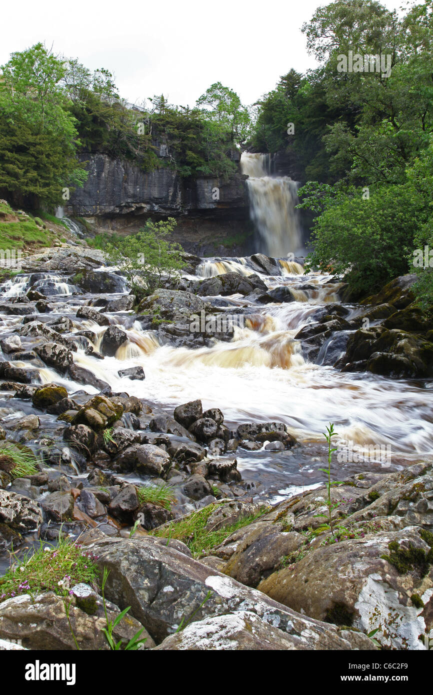Thornton Force waterfall on the Ingleton Waterfalls Trail, Ingleton ...