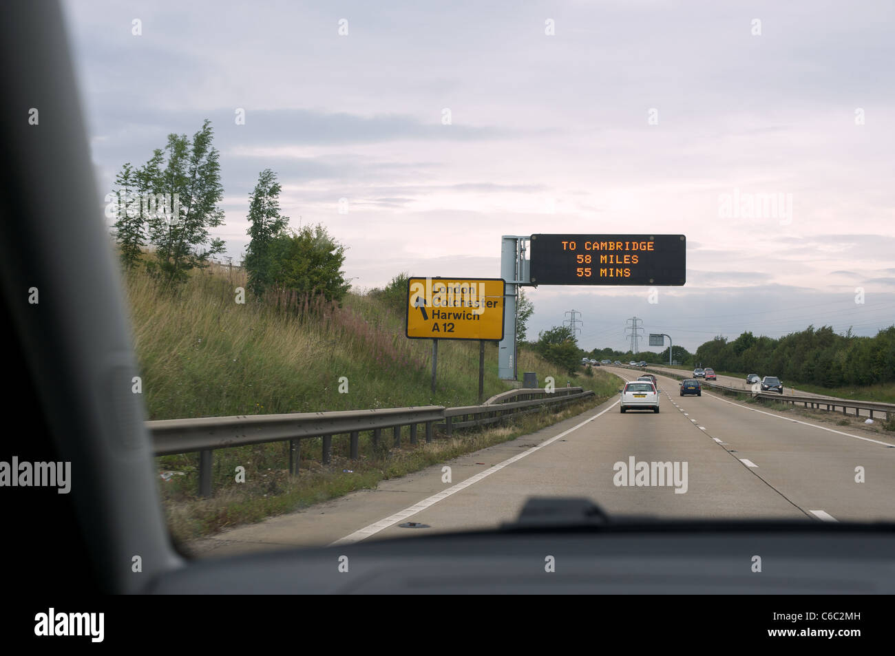 Road signs on overhead gantry hi-res stock photography and images - Alamy