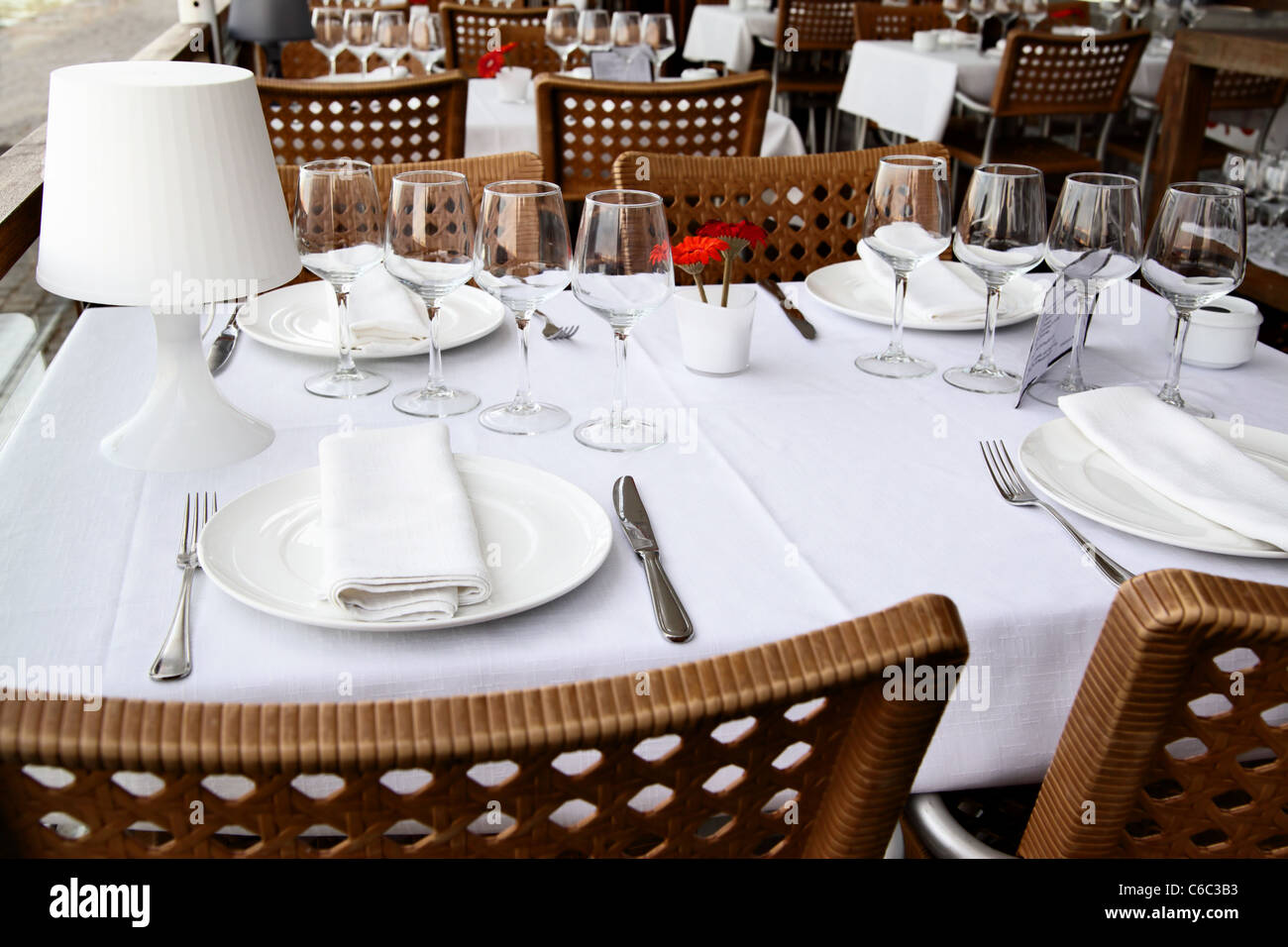 Table appointments hi-res stock photography and images - Alamy