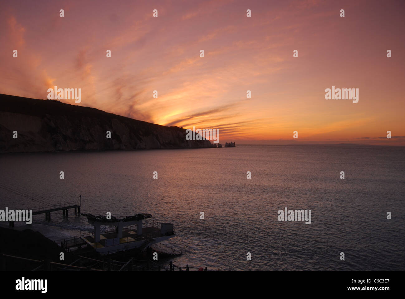 The needles isle of wight sunset hi-res stock photography and images ...