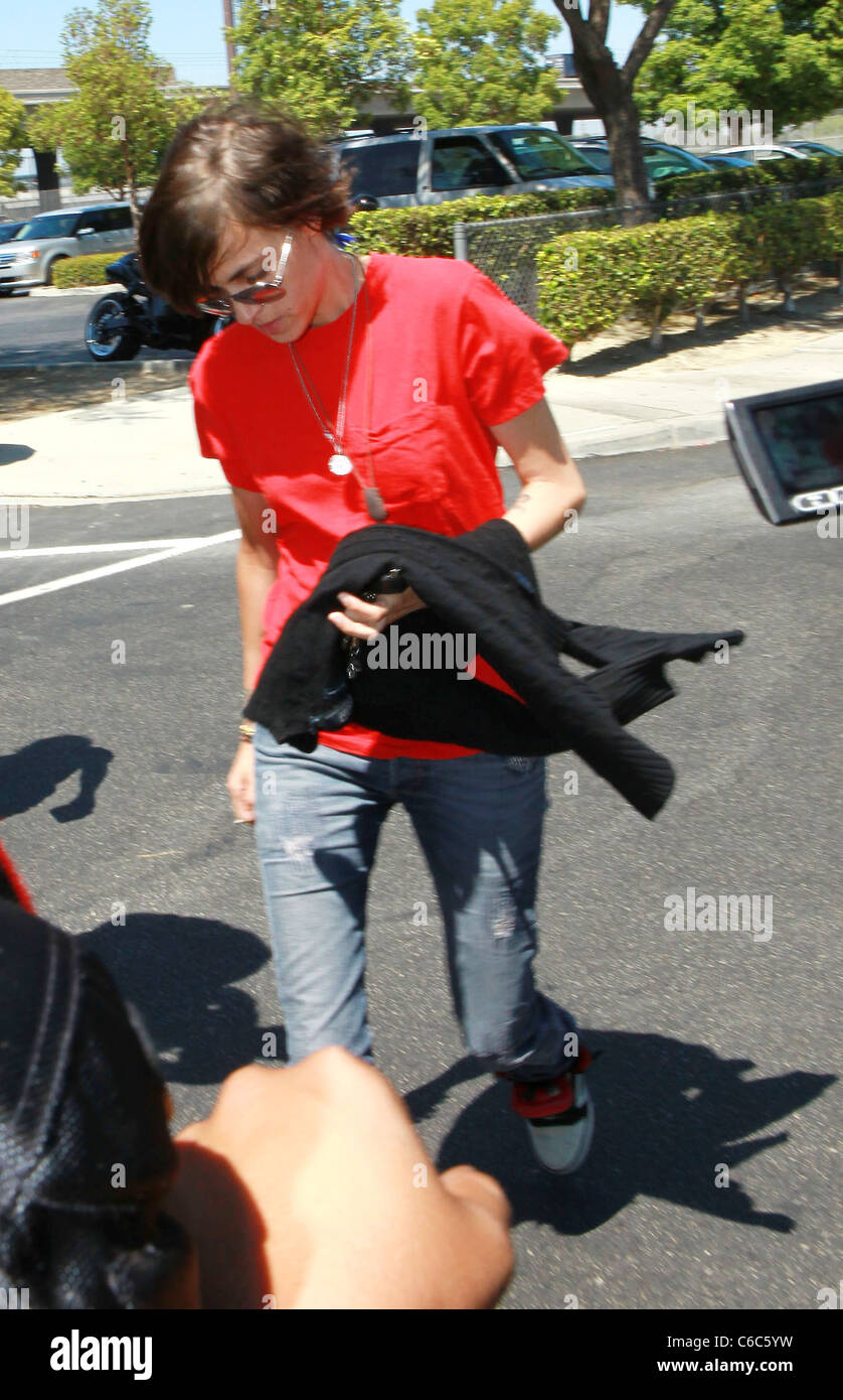 Sam Ronson Sam Ronson is seen arriving at Lynwood Correctional Facility ...