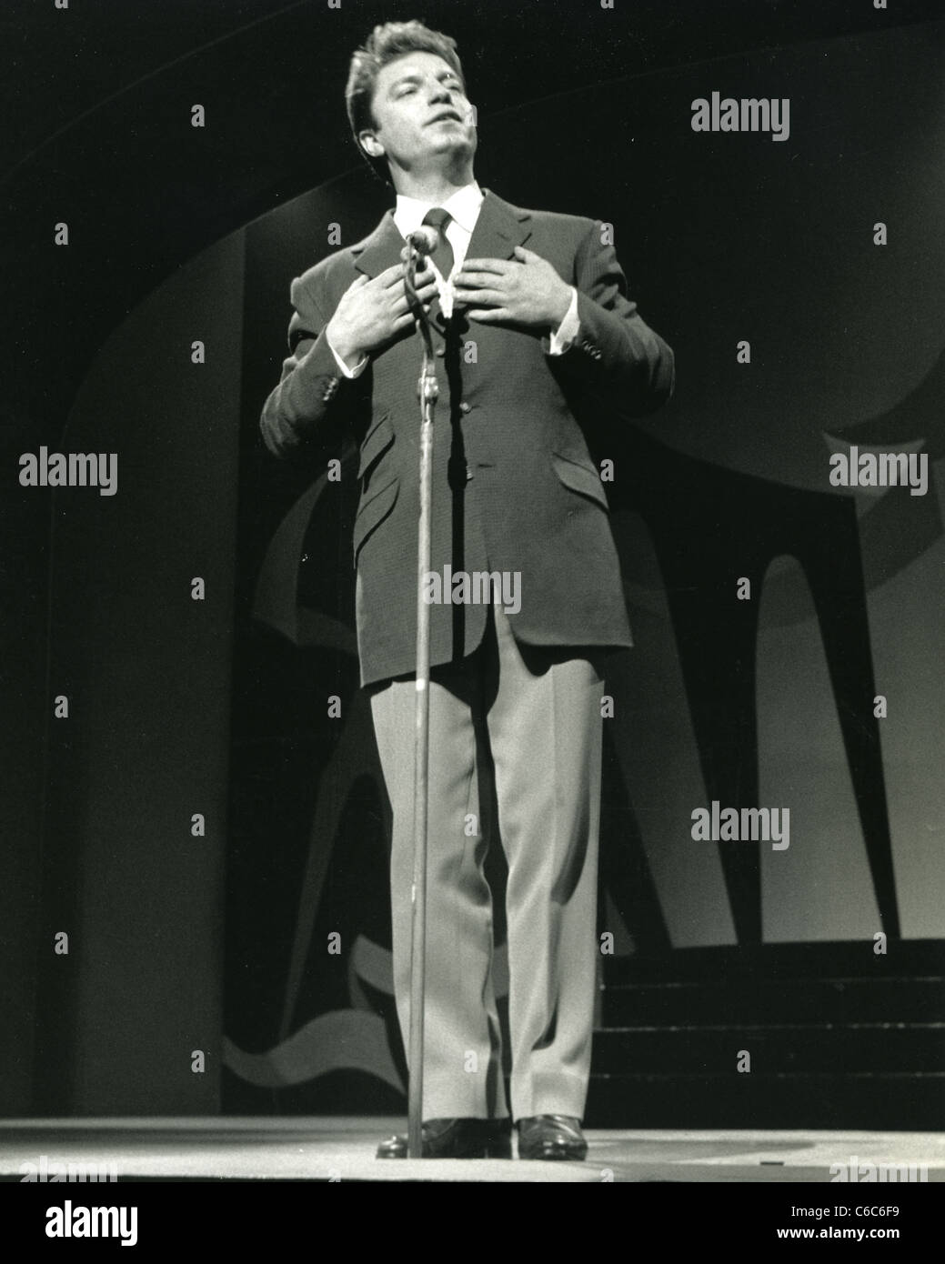 GUY MITCHELL (1927-1999) US pop and Country singer Stock Photo - Alamy