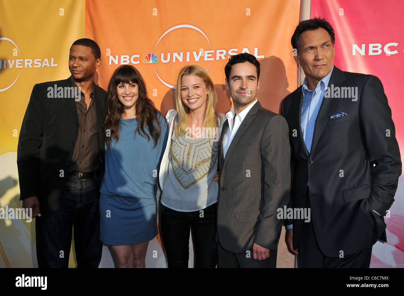 David Ramsey, Carly Pope, Ellen Woglom, Jesse Bradford and Jimmy Smits ...