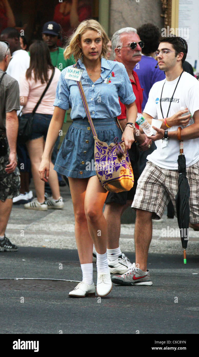 Greta Gerwig on the set of her new film 'Arthur'. New York City, USA ...