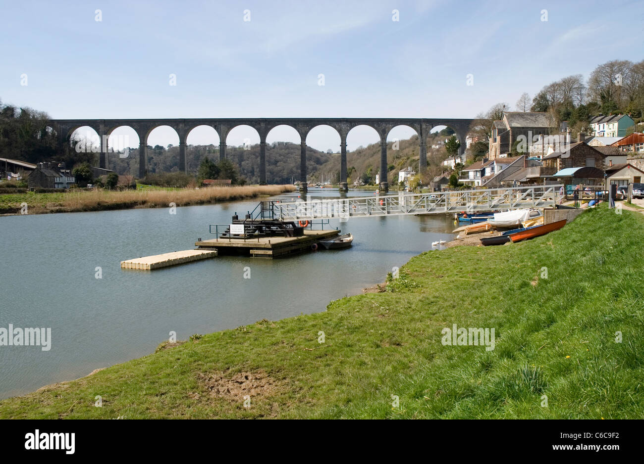 River Tamar & Viaduct Calstock, Cornwall, England Stock Photo - Alamy