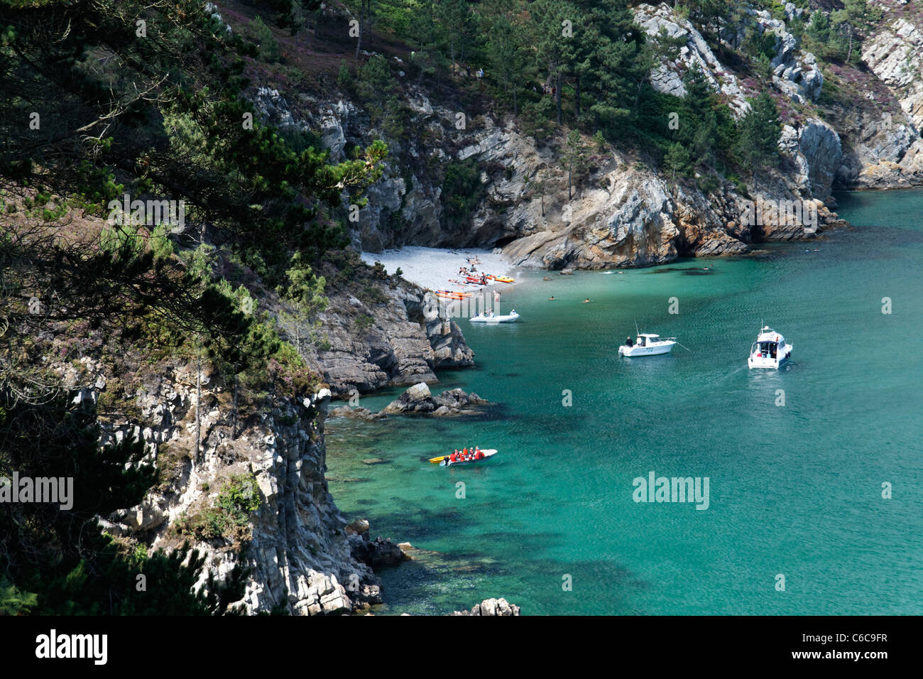 Creek, Morgat bay, Crozon Peninsula (Finistère, Brittany, France Stock ...