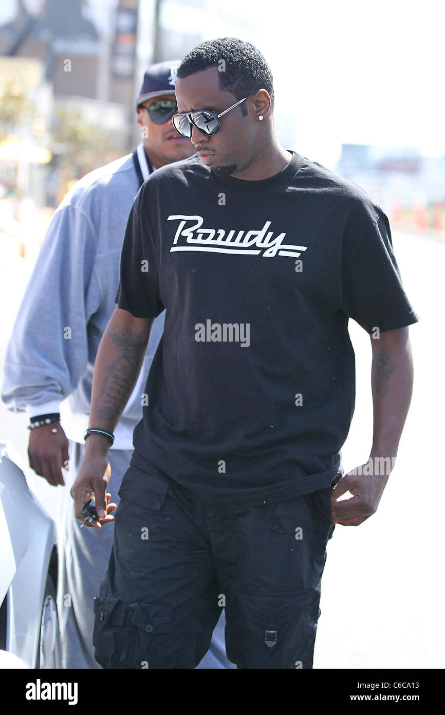 Sean Combs, aka Diddy, leaving after having lunch at Le Clafoutis ...