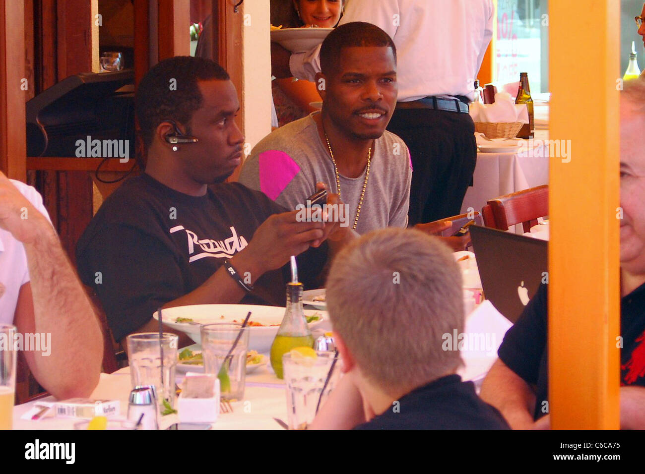 Sean Combs, aka Diddy, eating lunch at Le Clafoutis restaurant on ...