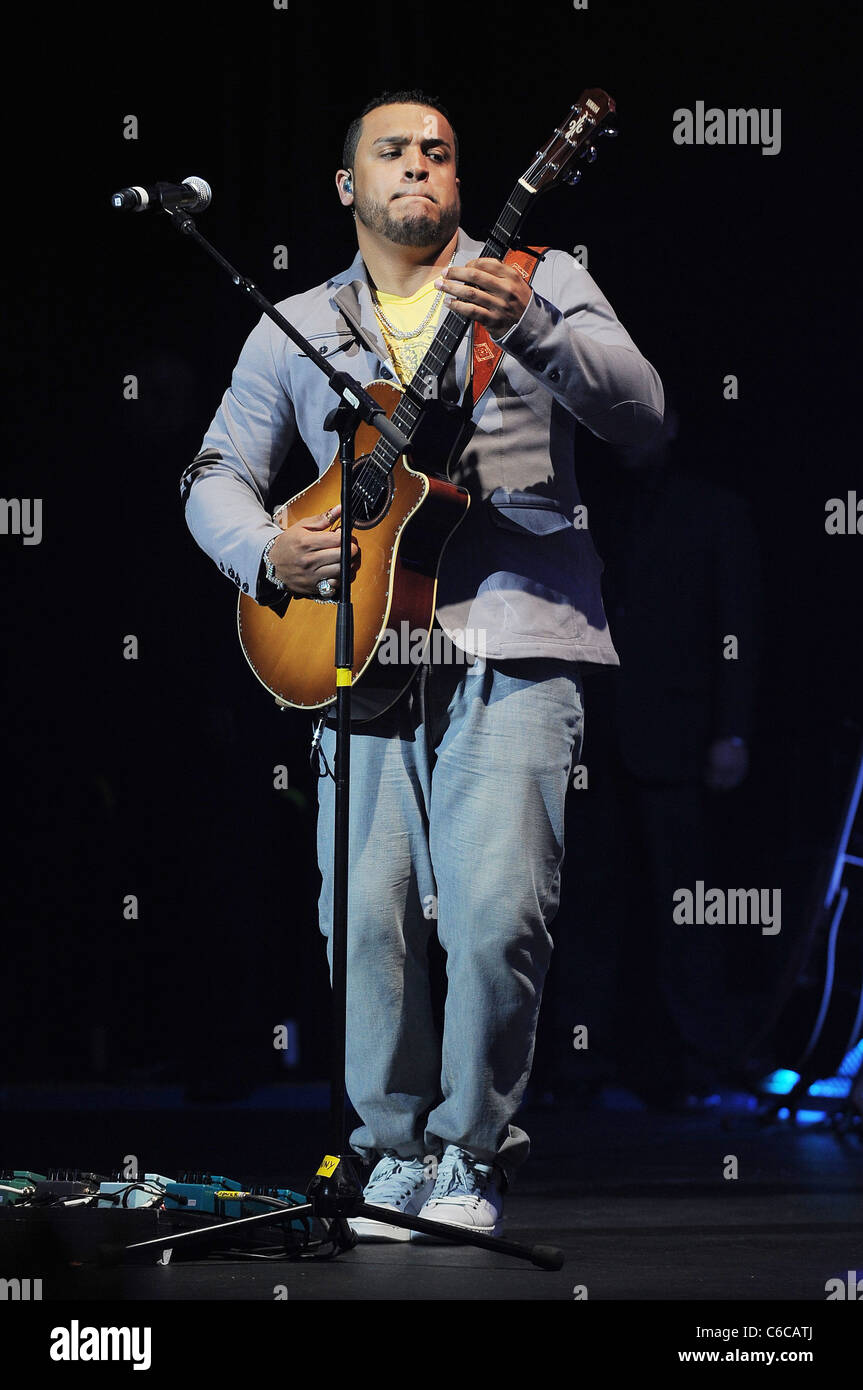 Lenny Santos Aventura performs at the Seminole Hard Rock Hotel and ...